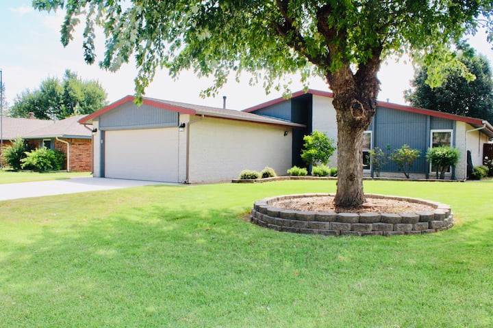 Crawford On Meade Dr. Yukon/mustang/ W. Okc, 73099 - Yukon, OK