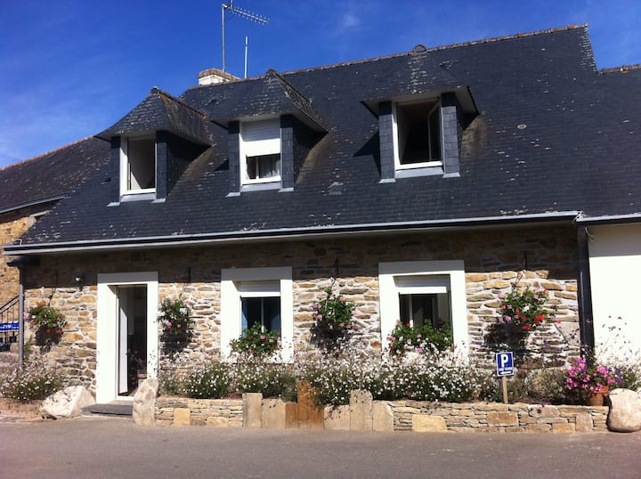 Appartement Proche Plage De Sable Fin Avec Piscine - Névez
