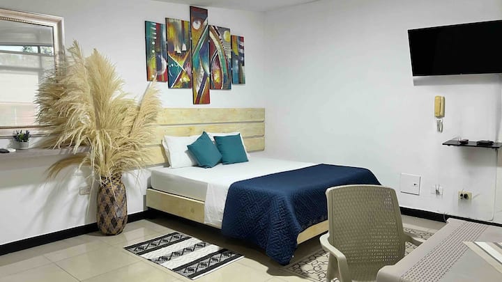 Fort House - Ste 201 - Cali