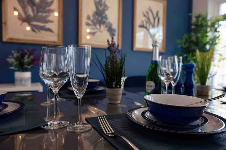 Braunton Beach Boutique - North Devon District