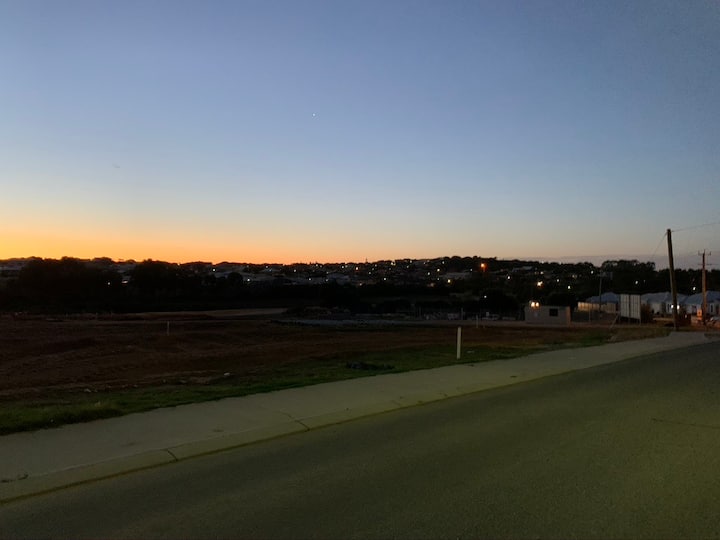 Lake Coogee Retreat - Perth