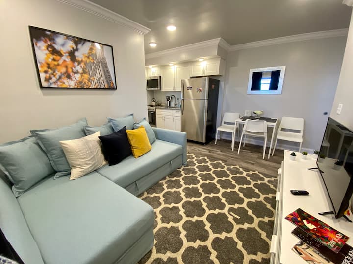 Large 2 Br 30 Minutes To Times Square! - North Bergen, NJ