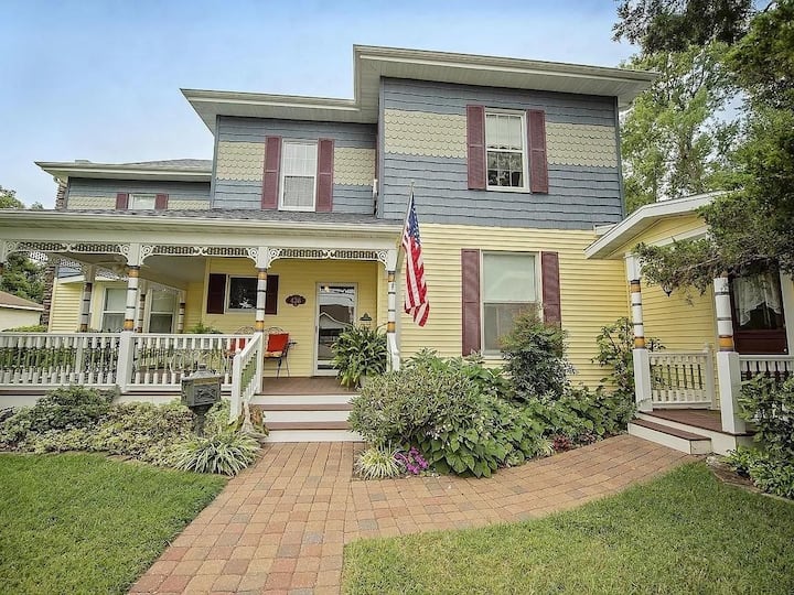 Grand Reopening! Sleeps 6! - Marshfield, MO