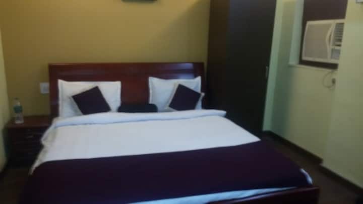 5bhk Apartment - Kolkata