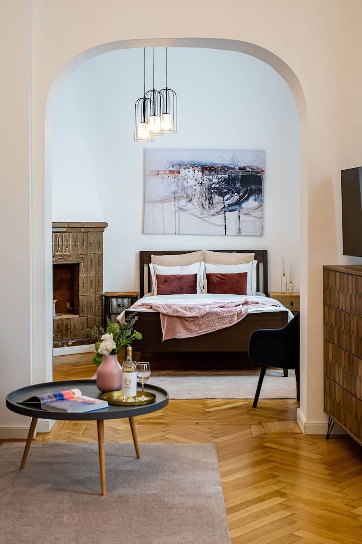 The - Point- 3br Bright Cloud In The Center - Bucarest