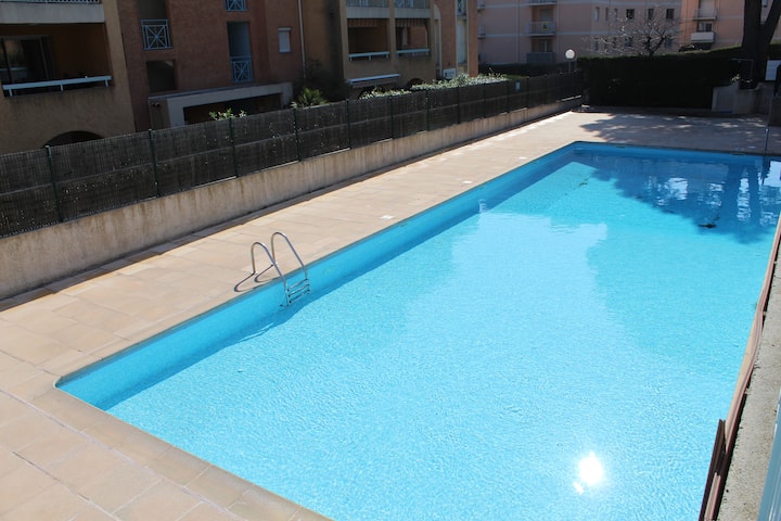 T2 Clim Resid Sécurisée Piscine Parkingss - Cavalaire-sur-Mer