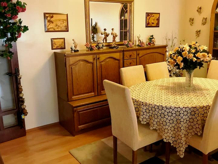 Denize Sıfır,güvenli ,Geniş Daire ,Güçlü İNternet - İzmir