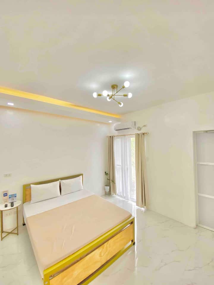 Olongapo Mansion Transient —3 Rooms (Up To 17 Pax) - Olongapo