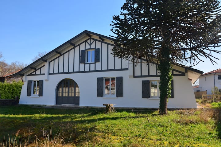 Agréable Maison De Famille Avec Piscine & Jacuzzi - Mimizan