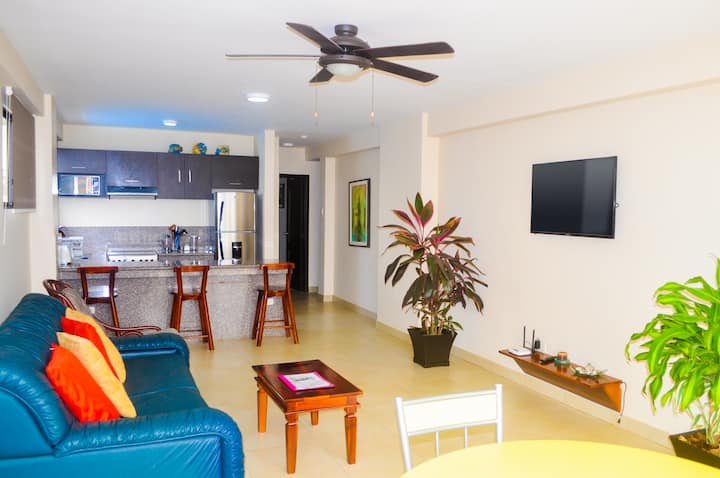 Ocean Front Luxury Apartment Chipipe Beach - Ecuador