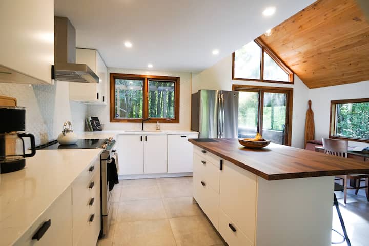 Magnifique Maison Avec Vue Sur Le Lac! - Magog