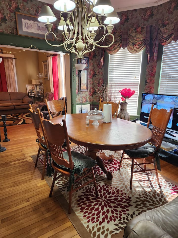 Bed And Breakfast House. - Muskogee, OK