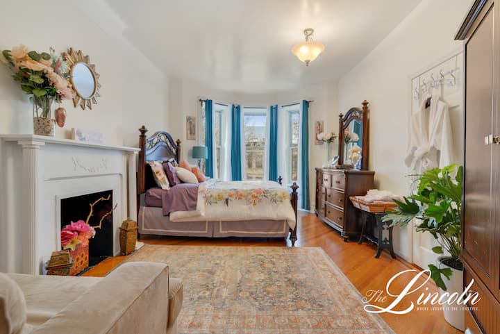 The Lincoln - Brooklyn, NY