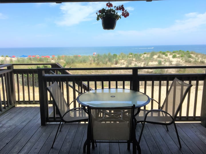 Ocean Front Direct Beach Access 4 Bedroom Townhome - Ocean City, MD