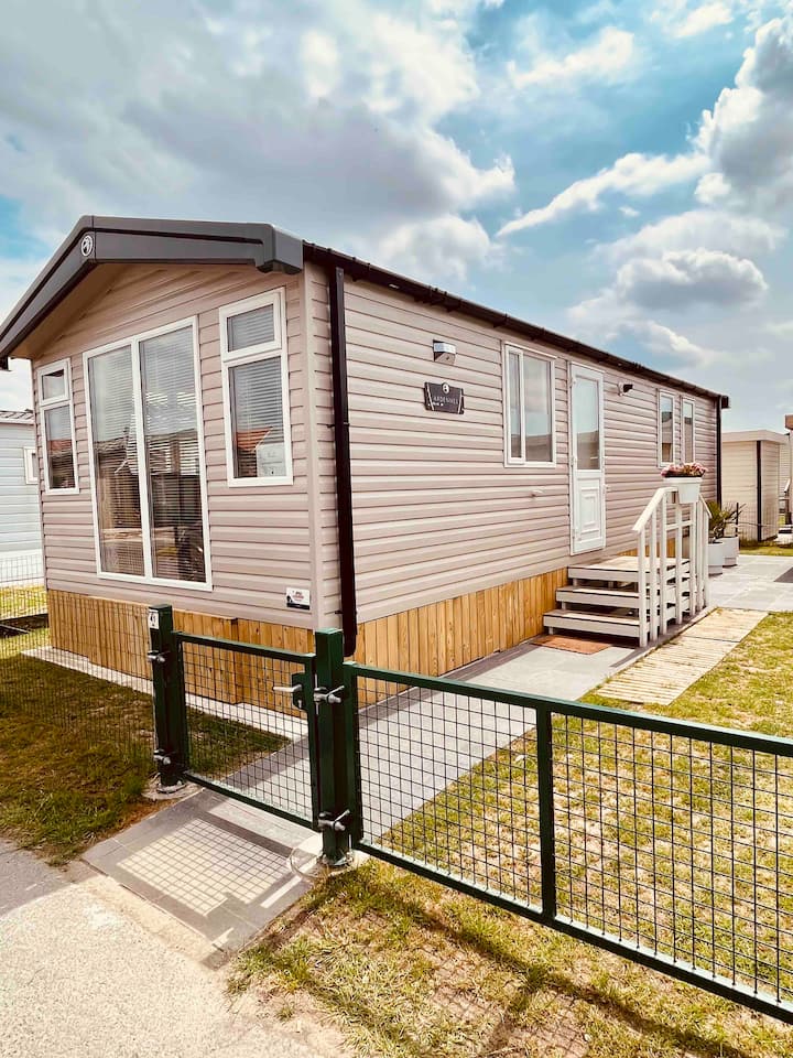 Gezellige Stacaravan Met Tuin & Bbq, 10min Van Zee - Middelkerke