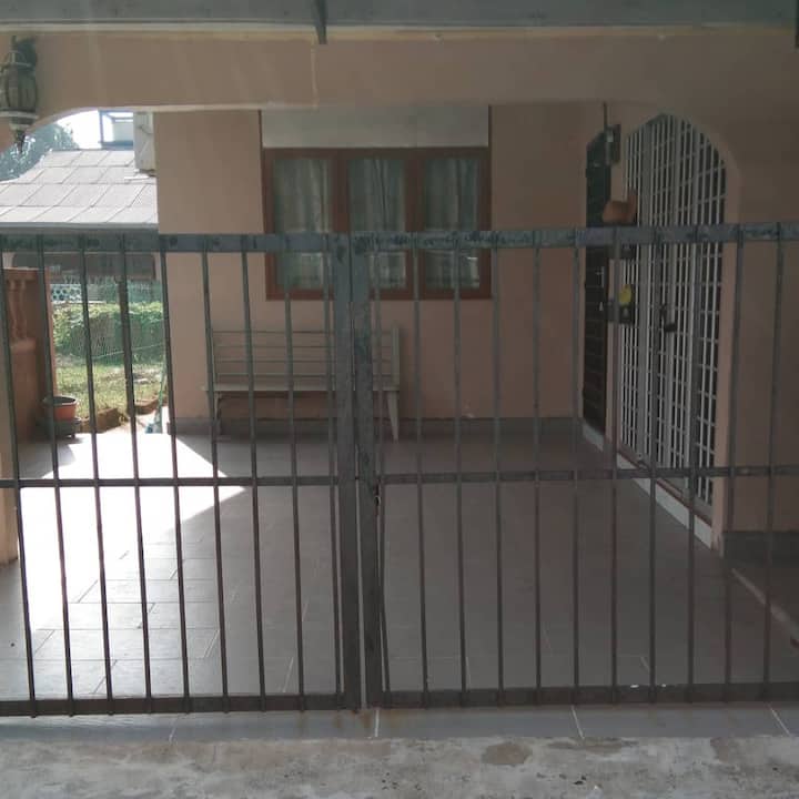 Maryam Zahra Kerteh Homestay - Kerteh