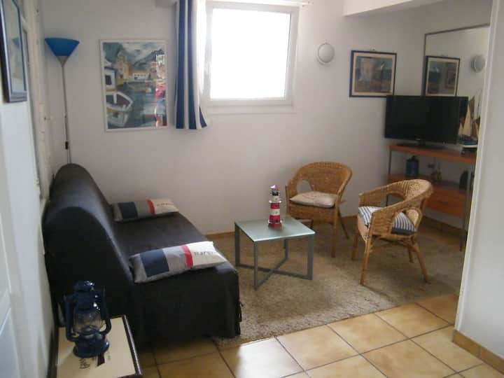 Location De Charme à Port Vendres - Plage de Port-Vendres (Bernardi)
