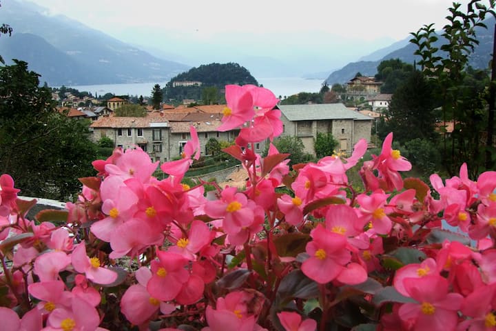 Casa V. Bengasi - Menaggio
