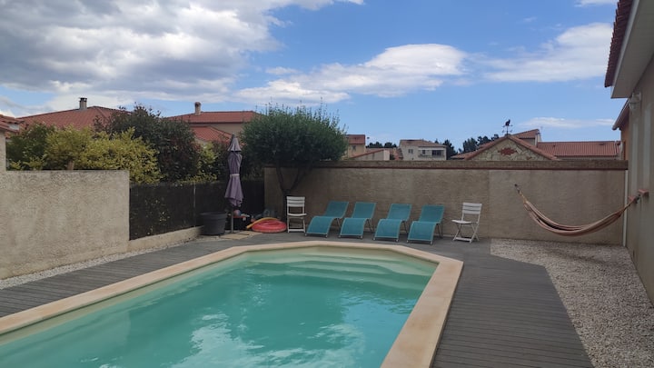 Jolie Villa De Plain-pied Climatisée Avec Piscine - Perpignan
