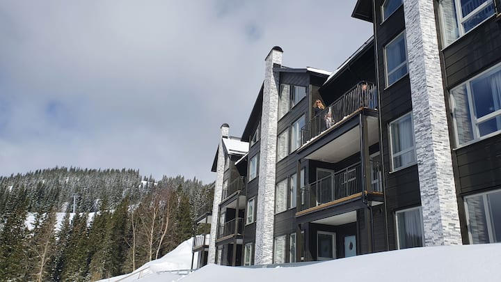 Stor Etagevåning ÅRe Sadeln Ski-in Ski-out - Åre