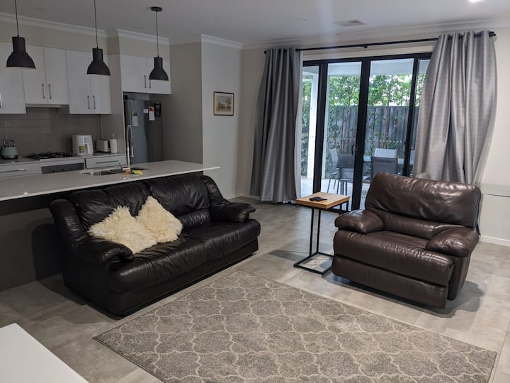 Private 2bdr Townhouse - South Australia