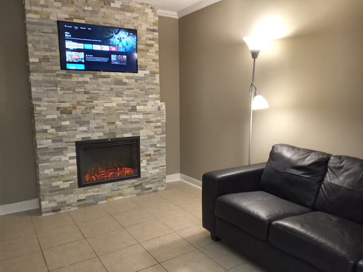 1-bedroom Condo Near Medical Center & Nrg Stadium - Bellaire, TX