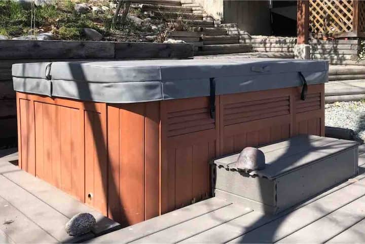 Hillside Haven - Couples Getaway - Hot Tub Oliver - Oliver