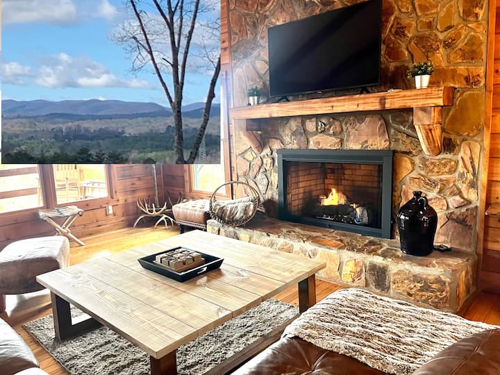 Mtviews/2 Mls2town/hottub/treehouse/firepit\7acres - Blue Ridge, GA