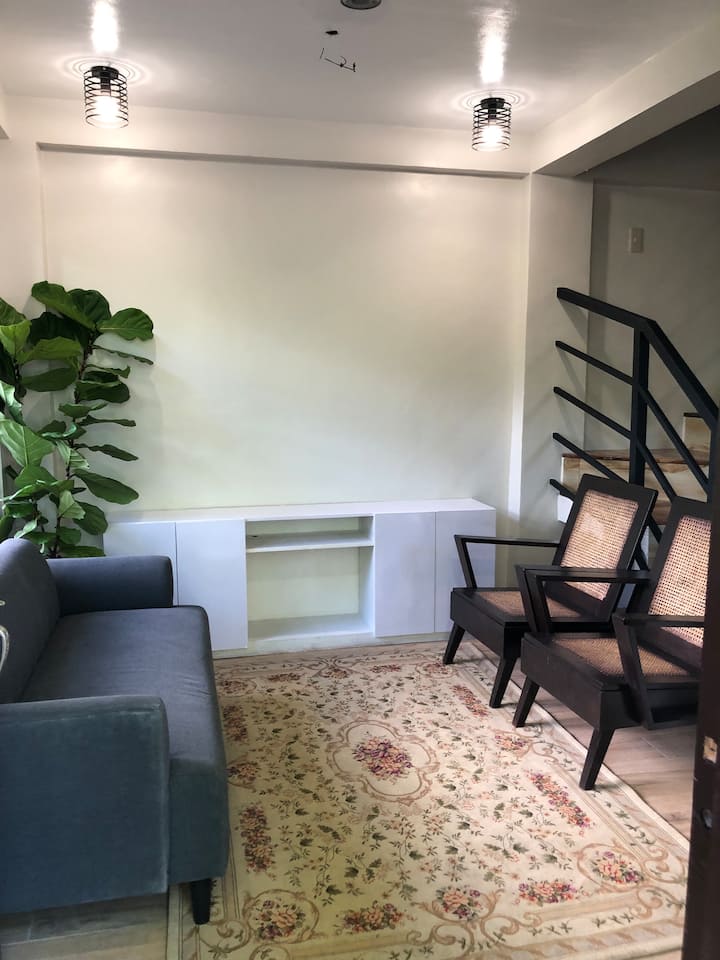 Cozy 3br 2bt Apartment With Kitchen And Parking - Naga