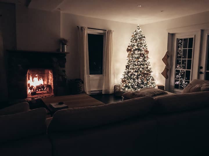 Maison Knowlton - Piscine, Lac, Ski, Hiking - Mont Sutton, QC