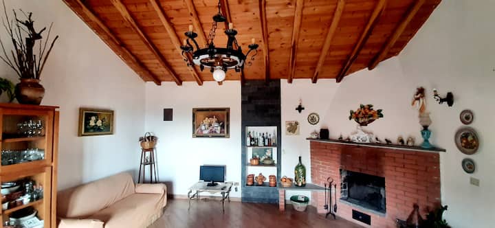 Casa Leopina Apri Gli Occhi E Vola Oltre Il Mare - Mascali