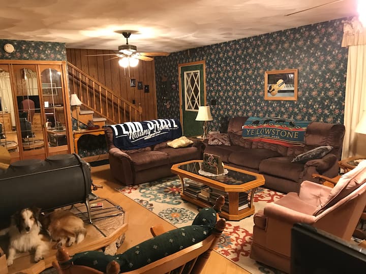 Country Mountain Paradise Suites - Treasure Lake, PA