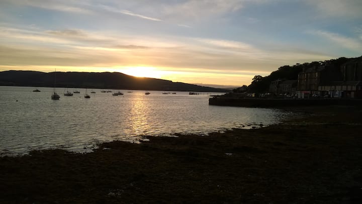Beautiful 1 Bed Flat With Marina Views - Tighnabruaich