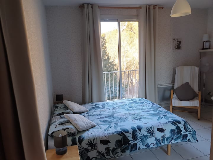 Studio Spacieux Et Lumineux Avec Balcon - Digne-les-Bains