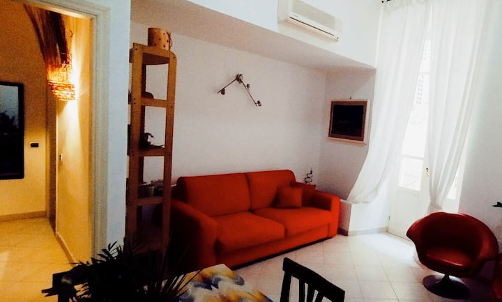 Casa Nel Cuore Di Cagliari. Iun R5345
Villanova. - カリアリ