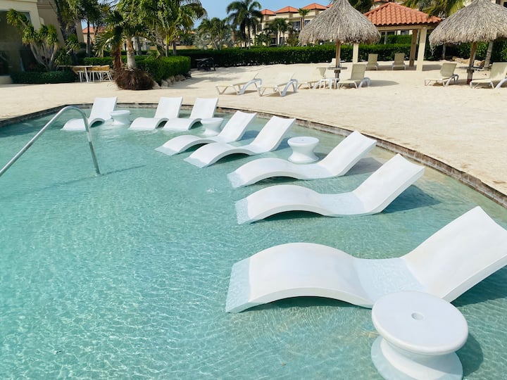 Amazing 2 Br/2 Ba Ground Level Condo (Clubhouse) - Aruba