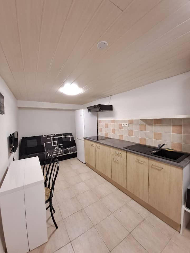 Maison De Village Dans Rue Calme - Argelès-sur-Mer