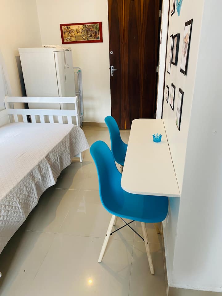 Apartamento No Bigorrilho 1307 - Curitiba