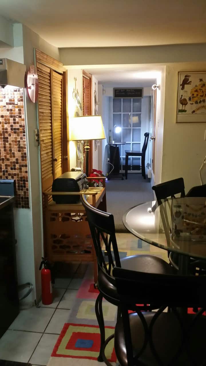Vie's 2br Ll Cosy Crashpad*bronx Hospitals*metro* - ニューロシェル, NY