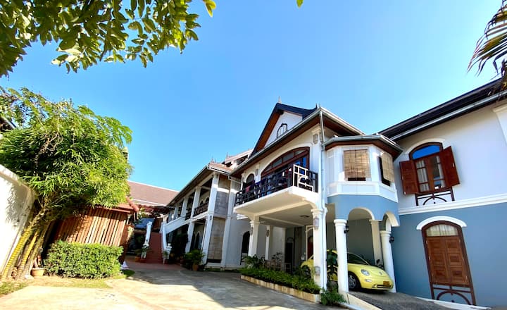 First-floor Unit Entire Flat - Luang Prabang