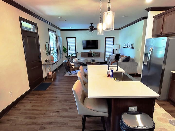 "Pettaway Gettaway" *No Cleaning Fee* - North Little Rock, AR