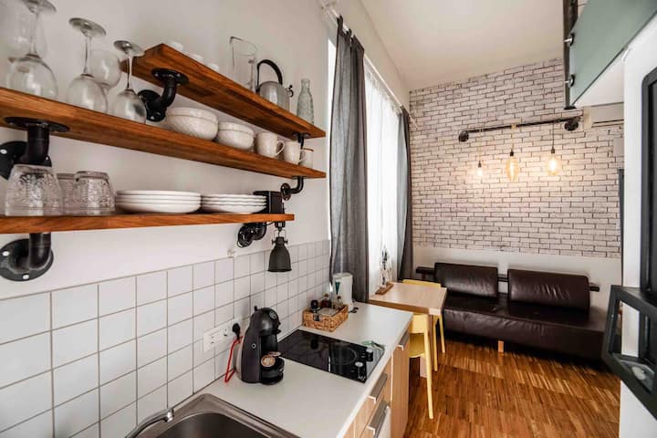 Loft Like City Studio, 15min Walk From City Centre - Ljubljana
