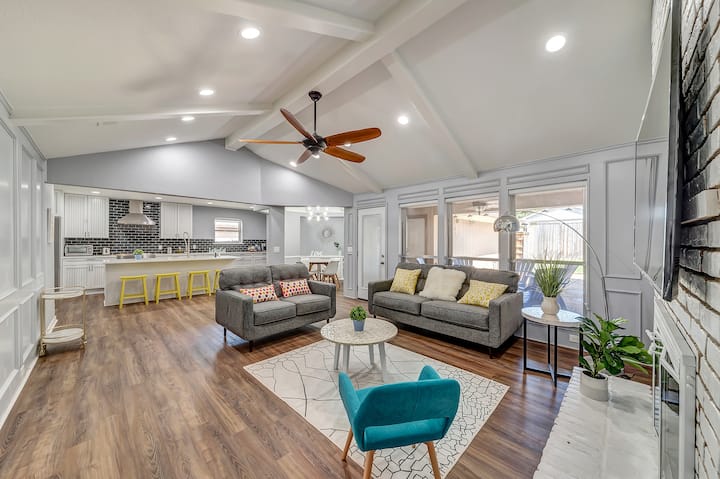 Family Friendly, King Bed, Games, Grill, Cornhole - Carrollton, TX