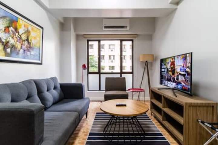 Forbeswood Heights, Burgos Circle Near Highstreet - Taguig