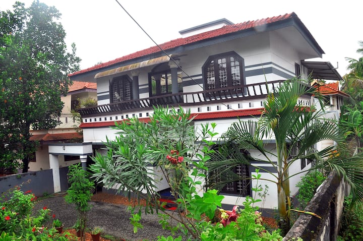 Alappuzha Holiday Rentals & Homes - Kerala, India | Airbnb