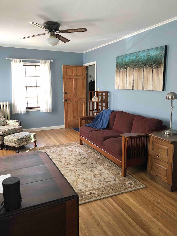 Sunny Second Story 2 Br - Duluth, MN