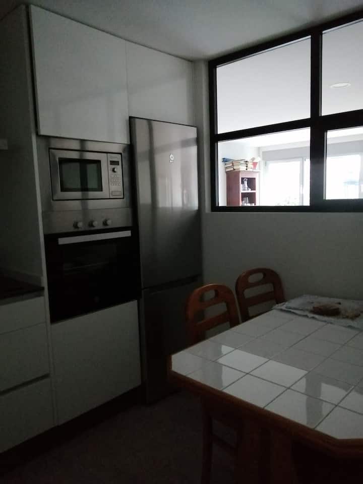 Piso Impecable 140m En El Centro De Vigo - Vigo