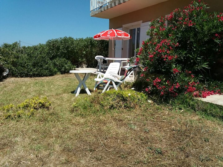 Superbe Appartement Avec Jardin Et Vue Mer Tizzano - Tizzano