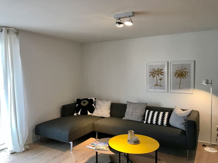 Design Wohnung Par Excellence!! - Stuttgart