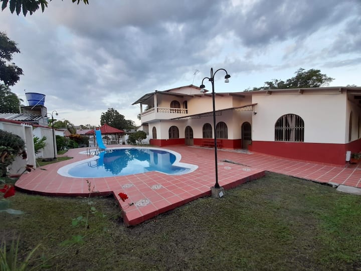 Espectacular Casa Con Piscina En Mariquita-tolima - Mariquita